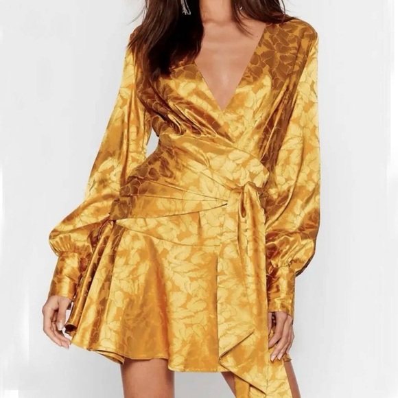 Nasty Gal | Dresses | Nasty Gal Sleek It Real Gold Floral Mini Dress ...